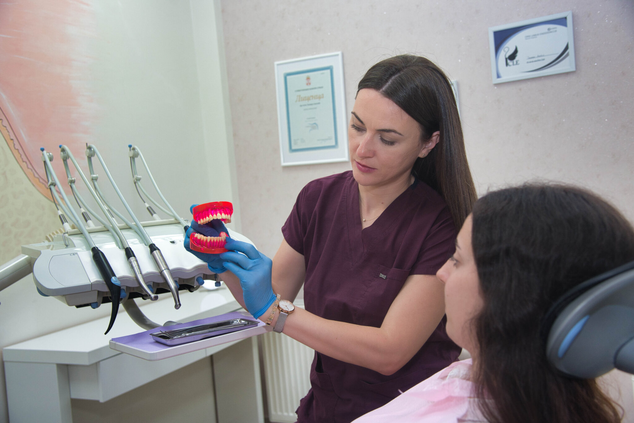 Fiksna Proteza - Ortodoncija - Kruna Dental